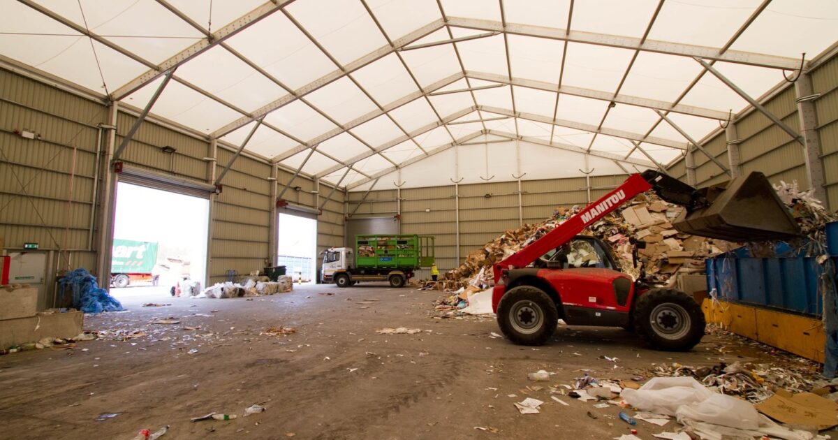 Temporary Recycling Buildings | Waste Management… | Spaciotempo